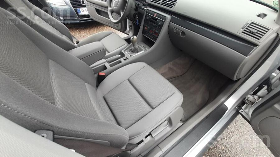 Pelēks Audi A4 2001 Rīga, ar dzinēja tilpumu 2.00 L un nobraukumu 110 tūkst. km par 3100 €, foto 22 vietnē AUTOMOTO.COM.LV