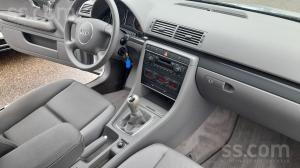 Pelēks Audi A4 2001 Rīga, ar dzinēja tilpumu 2.00 L un nobraukumu 110 tūkst. km par 3100 €, foto 28 vietnē AUTOMOTO.COM.LV