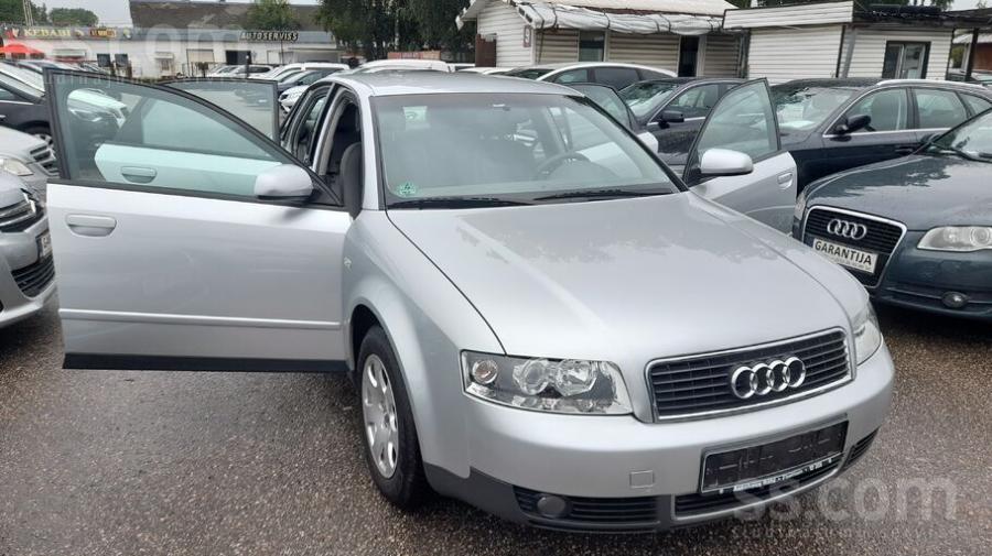 Pelēks Audi A4 2001 Rīga, ar dzinēja tilpumu 2.00 L un nobraukumu 110 tūkst. km par 3100 €, foto 30 vietnē AUTOMOTO.COM.LV