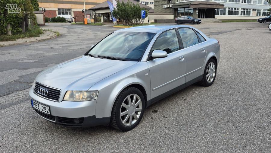 Pelēks Audi A4 2001 Utena, ar dzinēja tilpumu 1.90 L un nobraukumu 430 tūkst. km par 1050 €, foto 3 vietnē AUTOMOTO.COM.LV