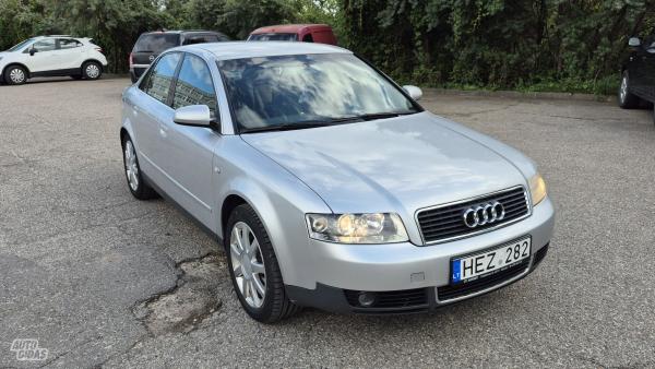 Audi A4 2001 in Utena on AUTOMOTO.COM.LV Grey Audi A4 2001 in Utena, with an engine capacity of 1.90 L and mileage of 430 thousand km for 1050 €, photo 5 on AUTOMOTO.COM.LV