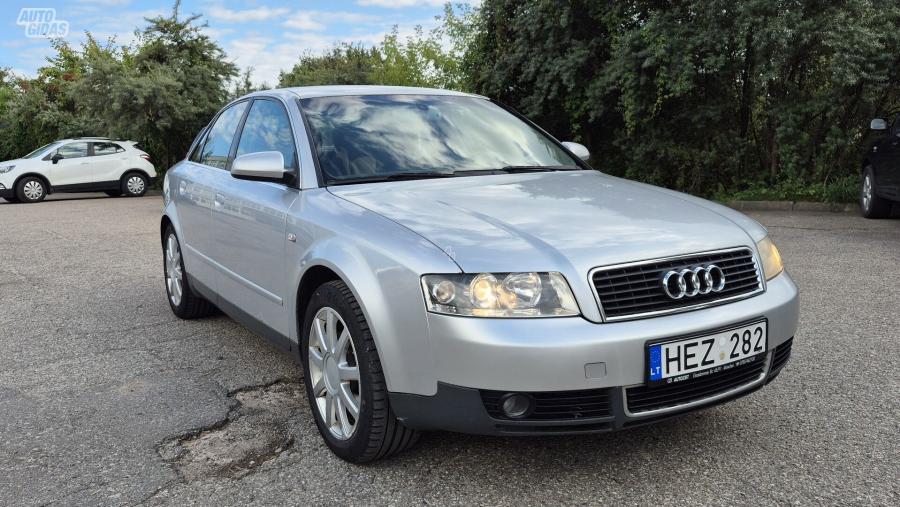 Pelēks Audi A4 2001 Utena, ar dzinēja tilpumu 1.90 L un nobraukumu 430 tūkst. km par 1050 €, foto 7 vietnē AUTOMOTO.COM.LV
