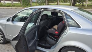 Pelēks Audi A4 2001 Utena, ar dzinēja tilpumu 1.90 L un nobraukumu 430 tūkst. km par 1050 €, foto 15 vietnē AUTOMOTO.COM.LV