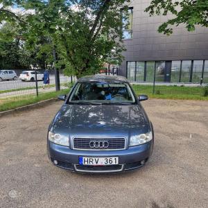 Pelēks Audi A4 2001 Viļņa, ar dzinēja tilpumu 1.98 L un nobraukumu 297 tūkst. km par 1100 €, foto 3 vietnē AUTOMOTO.COM.LV