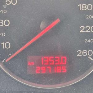 Pelēks Audi A4 2001 Viļņa, ar dzinēja tilpumu 1.98 L un nobraukumu 297 tūkst. km par 1100 €, foto 11 vietnē AUTOMOTO.COM.LV