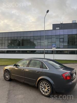 Pelēks Audi A4 2001 Daugavpils, ar dzinēja tilpumu 1.90 L un nobraukumu 501 tūkst. km par 1500 €, foto 6 vietnē AUTOMOTO.COM.LV