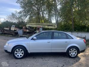 Grey Audi A4 2001 in Vilkaviskis, with an engine capacity of 2.00 L and mileage of 283 thousand km for 499 €, photo 3 on AUTOMOTO.COM.LV