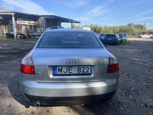 Grey Audi A4 2001 in Vilkaviskis, with an engine capacity of 2.00 L and mileage of 283 thousand km for 499 €, photo 5 on AUTOMOTO.COM.LV