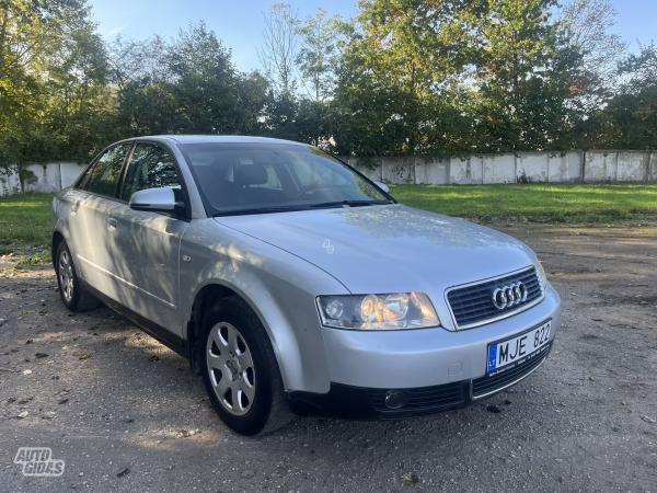 Grey Audi A4 2001 in Vilkaviskis, with an engine capacity of 2.00 L and mileage of 283 thousand km for 499 €, photo 8 on AUTOMOTO.COM.LV