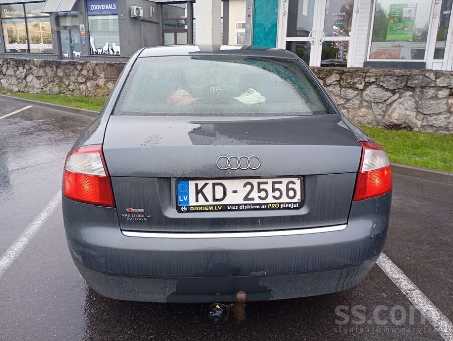 Grey Audi A4 2002 in Riga, with an engine capacity of 1.90 L and mileage of 323 thousand km for 1750 €, photo 7 on AUTOMOTO.COM.LV