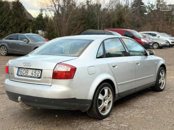 Grey Audi A4 2002 in Silute, with an engine capacity of 1.90 L and mileage of 400 thousand km for 1150 €, photo 5 on AUTOMOTO.COM.LV