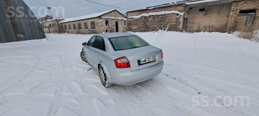 Pelēks Audi A4 2002 Rīga, ar dzinēja tilpumu 1.90 L un nobraukumu 335 tūkst. km par 2050 €, foto 6 vietnē AUTOMOTO.COM.LV