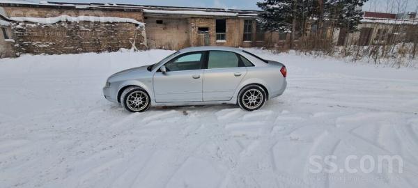 Pelēks Audi A4 2002 Rīga, ar dzinēja tilpumu 1.90 L un nobraukumu 335 tūkst. km par 2050 €, foto 7 vietnē AUTOMOTO.COM.LV