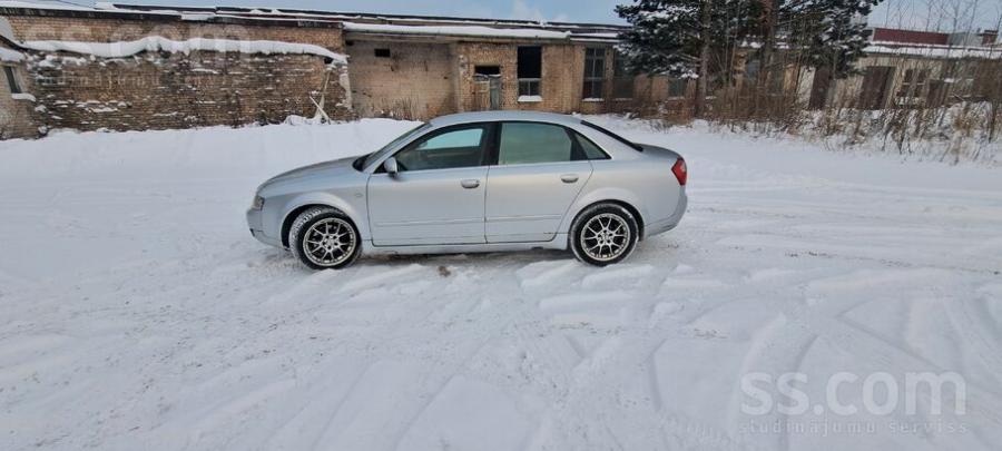 Pelēks Audi A4 2002 Rīga, ar dzinēja tilpumu 1.90 L un nobraukumu 335 tūkst. km par 2050 €, foto 7 vietnē AUTOMOTO.COM.LV