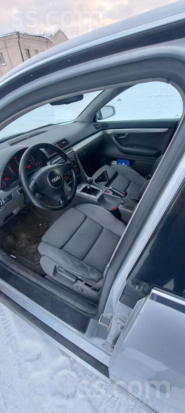 Pelēks Audi A4 2002 Rīga, ar dzinēja tilpumu 1.90 L un nobraukumu 335 tūkst. km par 2050 €, foto 9 vietnē AUTOMOTO.COM.LV
