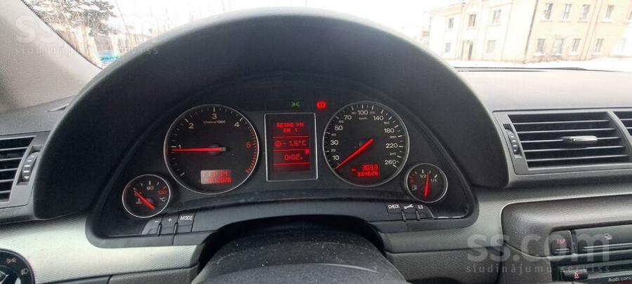 Pelēks Audi A4 2002 Rīga, ar dzinēja tilpumu 1.90 L un nobraukumu 335 tūkst. km par 2050 €, foto 10 vietnē AUTOMOTO.COM.LV