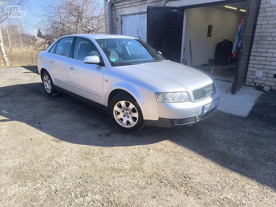 Grey Audi A4 2002 in Siauliai, with an engine capacity of 2.00 L and mileage of 260 thousand km for 1450 €, photo 1 on AUTOMOTO.COM.LV