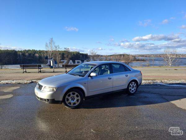 Pelēks Audi A4 2002 Zarasai, ar dzinēja tilpumu 2.00 L un nobraukumu 311 tūkst. km par 1500 €, foto 1 vietnē AUTOMOTO.COM.LV
