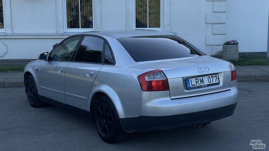 Pelēks Audi A4 2002 Šilutė, ar dzinēja tilpumu 1.90 L un nobraukumu 422 tūkst. km par 699 €, foto 1 vietnē AUTOMOTO.COM.LV