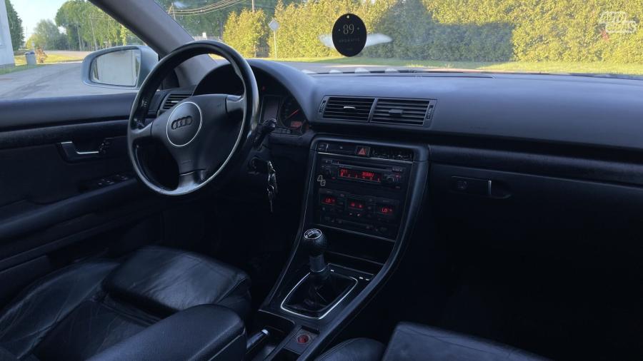 Pelēks Audi A4 2002 Šilutė, ar dzinēja tilpumu 1.90 L un nobraukumu 422 tūkst. km par 699 €, foto 10 vietnē AUTOMOTO.COM.LV