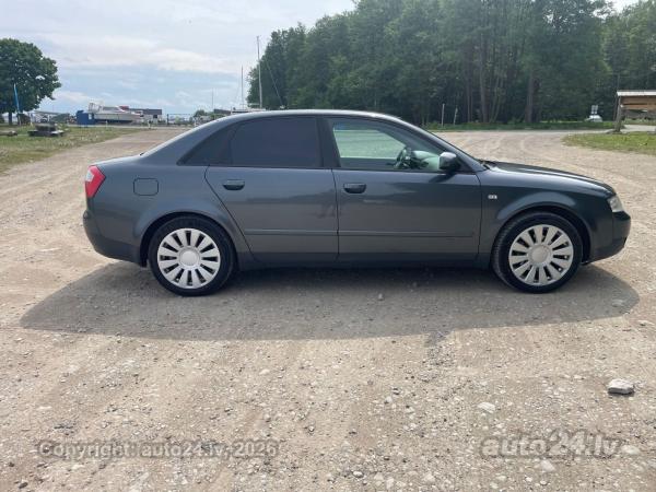 Grey Audi A4 2002 in Tallinn, with an engine capacity of 2.00 L and mileage of 300 thousand km for 2000 €, photo 6 on AUTOMOTO.COM.LV