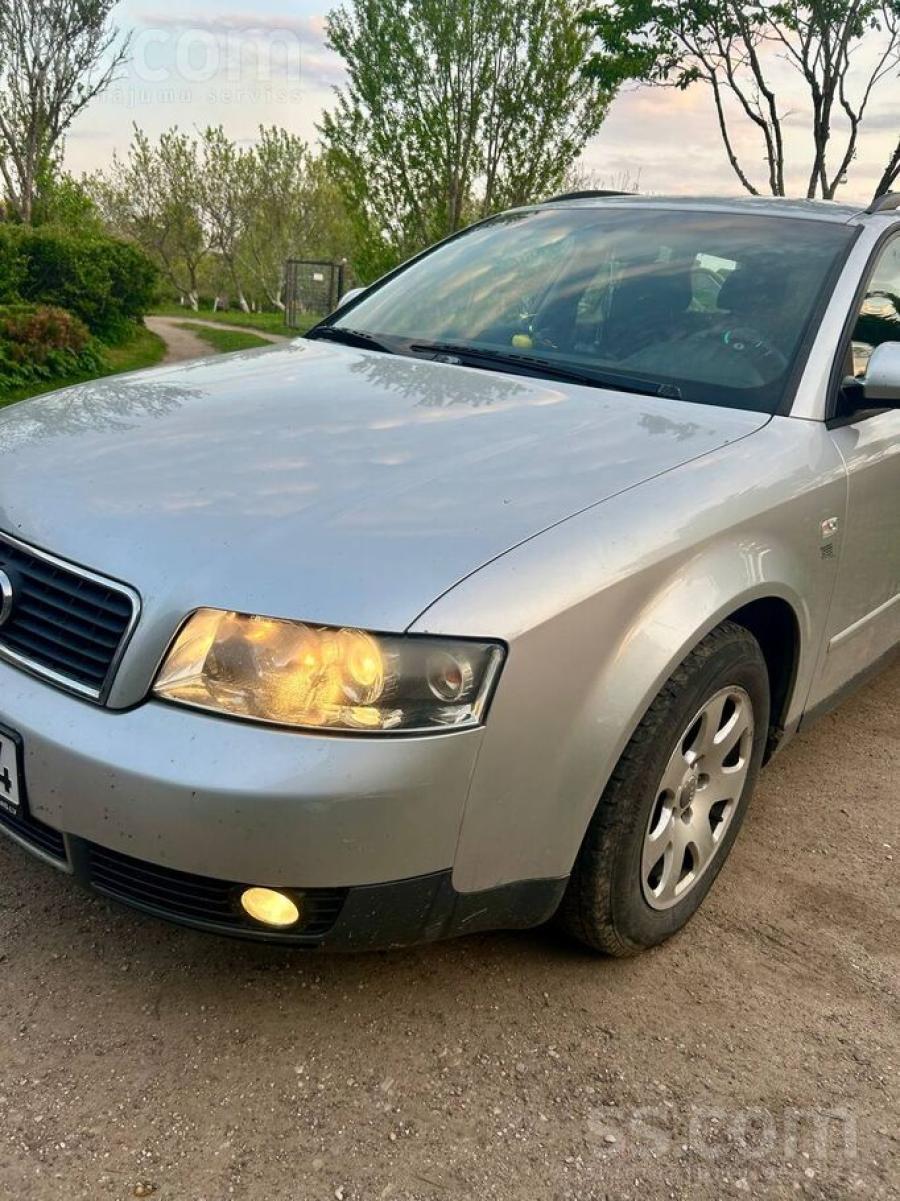 Grey Audi A4 2002 in Rezekne, with an engine capacity of 2.00 L and mileage of 273 thousand km for 2400 €, photo 1 on AUTOMOTO.COM.LV
