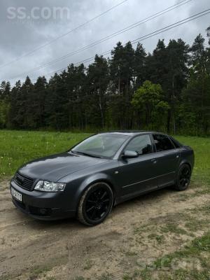 Pelēks Audi A4 2002 Rīga, ar dzinēja tilpumu 1.90 L un nobraukumu 300 tūkst. km par 1999 €, foto  vietnē AUTOMOTO.COM.LV