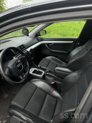Grey Audi A4 2002 in Riga, with an engine capacity of 1.90 L and mileage of 300 thousand km for 1999 €, photo 5 on AUTOMOTO.COM.LV