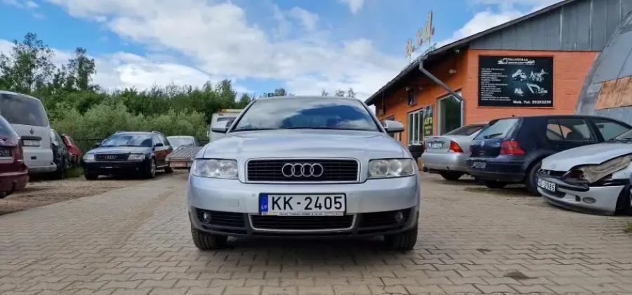 Grey Audi A4 2002 in Valmiera, with an engine capacity of 1.60 L and mileage of 265 thousand km for 720 €, photo 9 on AUTOMOTO.COM.LV
