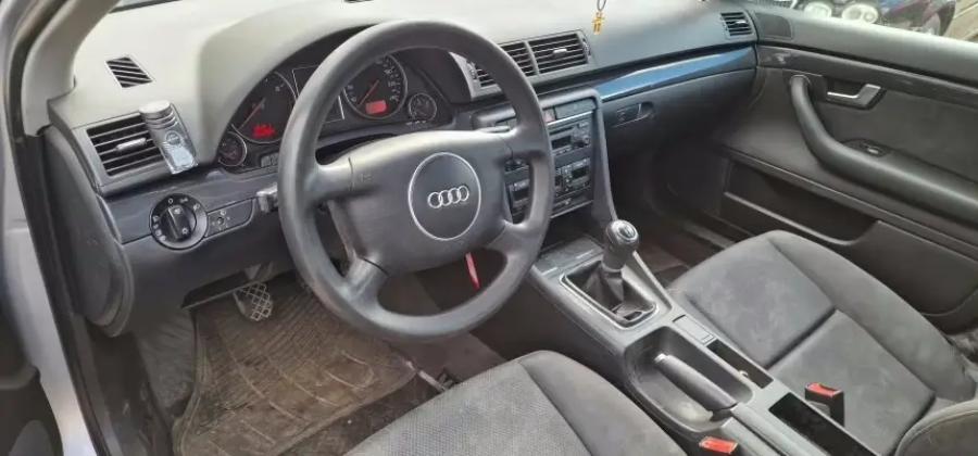 Grey Audi A4 2002 in Valmiera, with an engine capacity of 1.60 L and mileage of 265 thousand km for 720 €, photo 11 on AUTOMOTO.COM.LV