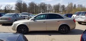 Pelēks Audi A4 2002 Valmiera, ar dzinēja tilpumu 2.00 L un nobraukumu 276 tūkst. km par 1600 €, foto 7 vietnē AUTOMOTO.COM.LV