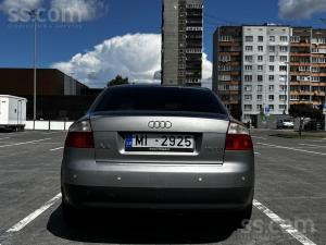 Серый Ауди А4 2002 в Рига, объемом двигателя 1.90 л и пробегом 305 тыс. км за 2550 €, фото 5 на AUTOMOTO.COM.LV