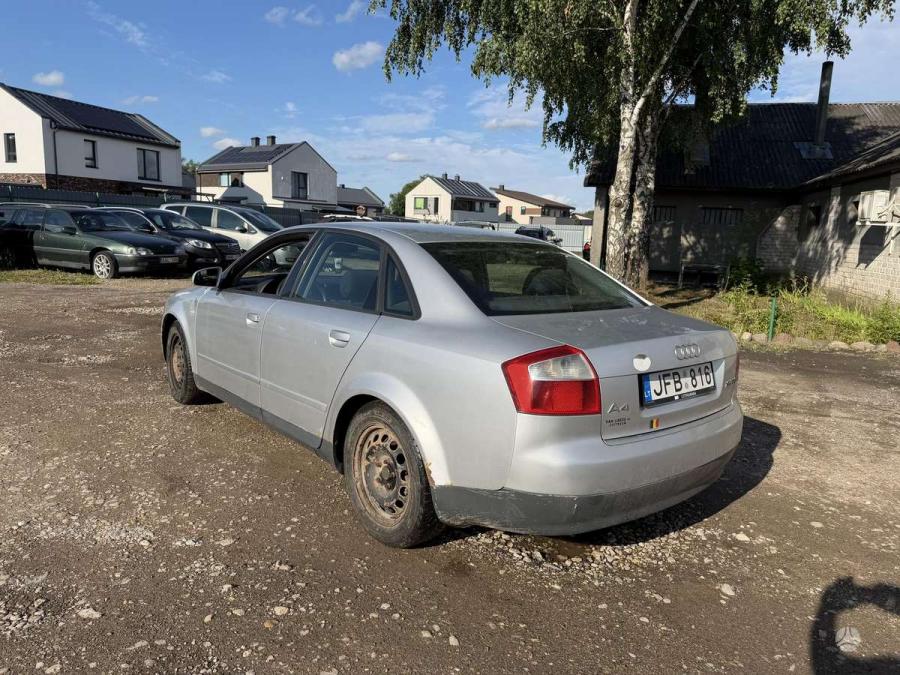 Grey Audi A4 2002 in Vilnius, with an engine capacity of 1.90 L and mileage of 360 thousand km for 430 €, photo 4 on AUTOMOTO.COM.LV
