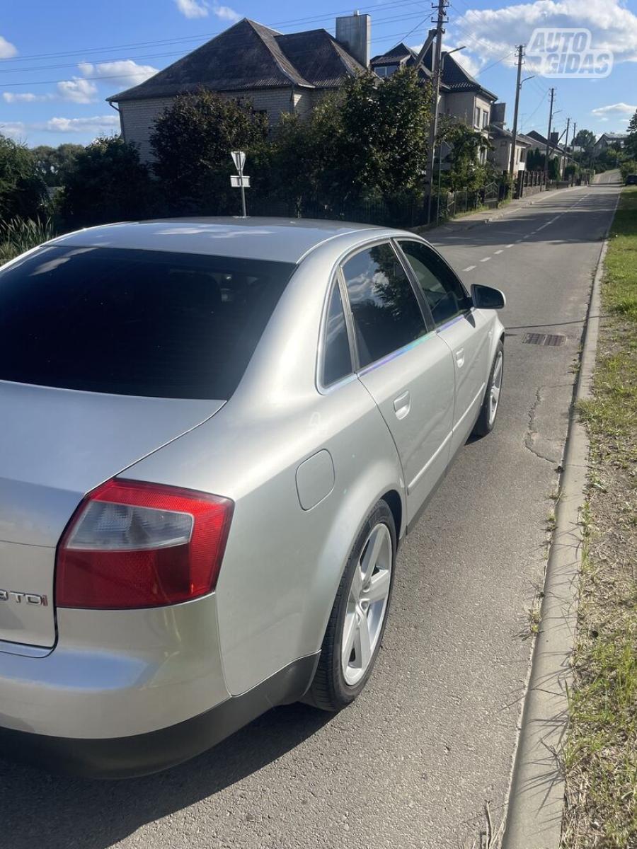 Grey Audi A4 2002 in Klaipeda, with an engine capacity of 1.90 L and mileage of 311 thousand km for 2390 €, photo 13 on AUTOMOTO.COM.LV