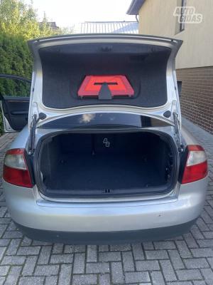 Grey Audi A4 2002 in Klaipeda, with an engine capacity of 1.90 L and mileage of 311 thousand km for 2390 €, photo 21 on AUTOMOTO.COM.LV