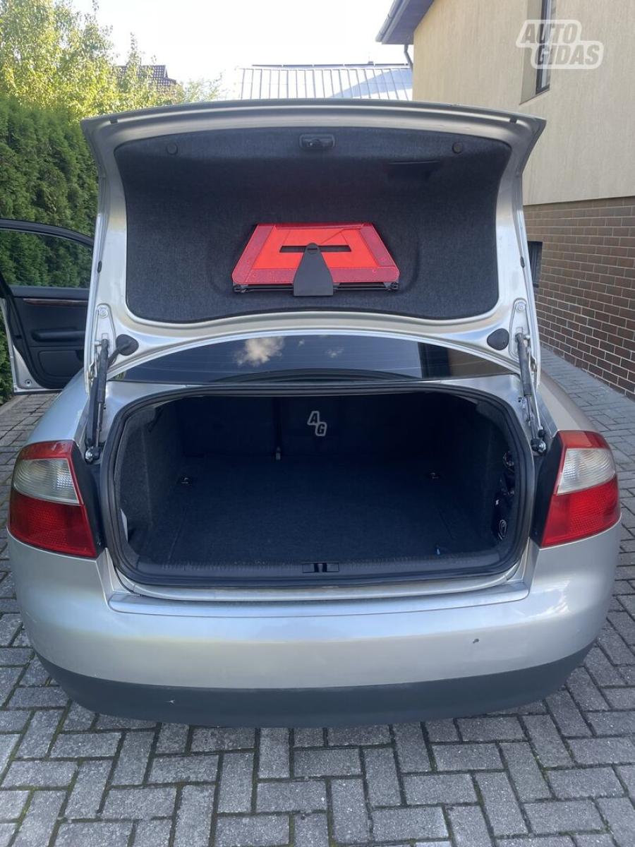 Grey Audi A4 2002 in Klaipeda, with an engine capacity of 1.90 L and mileage of 311 thousand km for 2390 €, photo 21 on AUTOMOTO.COM.LV