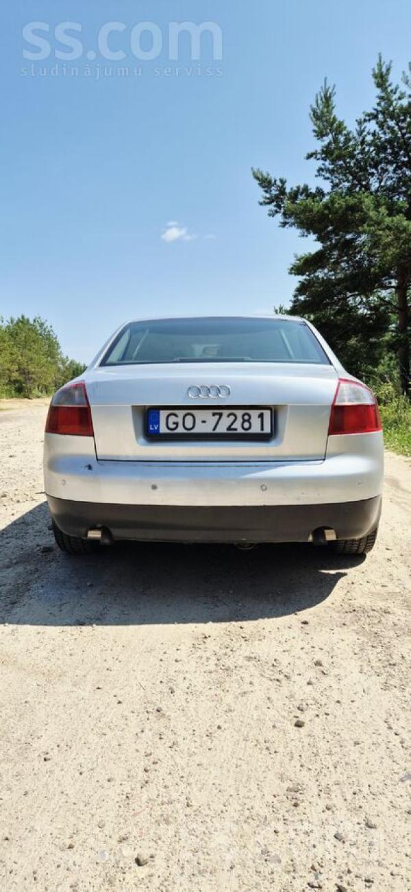 Pelēks Audi A4 2002 Jēkabpils, ar dzinēja tilpumu 2.50 L un nobraukumu 349 tūkst. km par 800 €, foto 4 vietnē AUTOMOTO.COM.LV