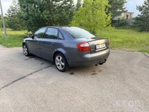 Pelēks Audi A4 2002 Daugavpils, ar dzinēja tilpumu 1.90 L un nobraukumu 408 tūkst. km par 1000 €, foto 5 vietnē AUTOMOTO.COM.LV