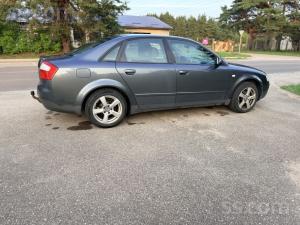 Pelēks Audi A4 2002 Daugavpils, ar dzinēja tilpumu 1.90 L un nobraukumu 408 tūkst. km par 1000 €, foto 6 vietnē AUTOMOTO.COM.LV