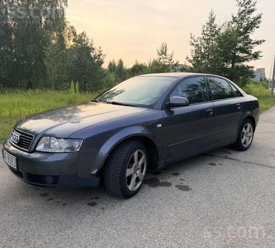 Pelēks Audi A4 2002 Daugavpils, ar dzinēja tilpumu 1.90 L un nobraukumu 408 tūkst. km par 1000 €, foto 8 vietnē AUTOMOTO.COM.LV
