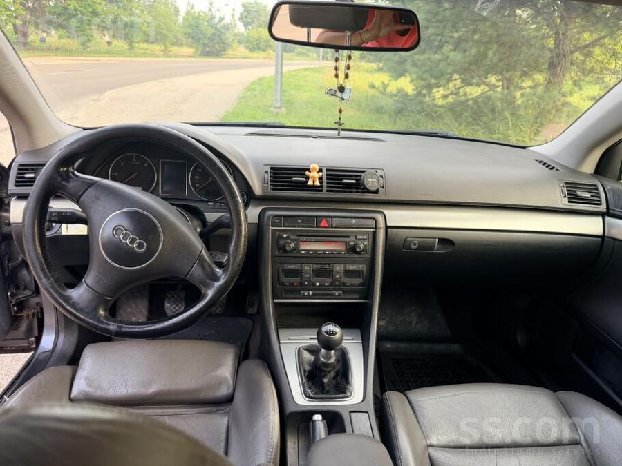Pelēks Audi A4 2002 Daugavpils, ar dzinēja tilpumu 1.90 L un nobraukumu 408 tūkst. km par 1000 €, foto 11 vietnē AUTOMOTO.COM.LV