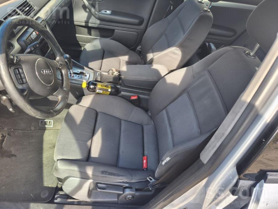Pelēks Audi A4 2002 Rēzekne, ar dzinēja tilpumu 2.50 L un nobraukumu 348 tūkst. km par 1380 €, foto 10 vietnē AUTOMOTO.COM.LV