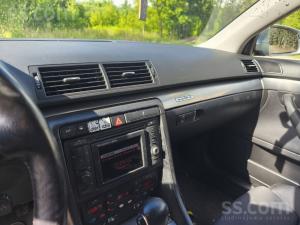 Pelēks Audi A4 2002 Rēzekne, ar dzinēja tilpumu 2.50 L un nobraukumu 348 tūkst. km par 1380 €, foto 13 vietnē AUTOMOTO.COM.LV