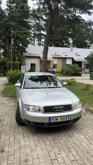 Серый Ауди А4 2002 в Рига, объемом двигателя 2.40 л и пробегом 356 тыс. км за 700 €, фото  на AUTOMOTO.COM.LV