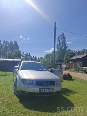 Pelēks Audi A4 2002 Gulbene, ar dzinēja tilpumu 1.90 L un nobraukumu 331 tūkst. km par 2000 €, foto 3 vietnē AUTOMOTO.COM.LV