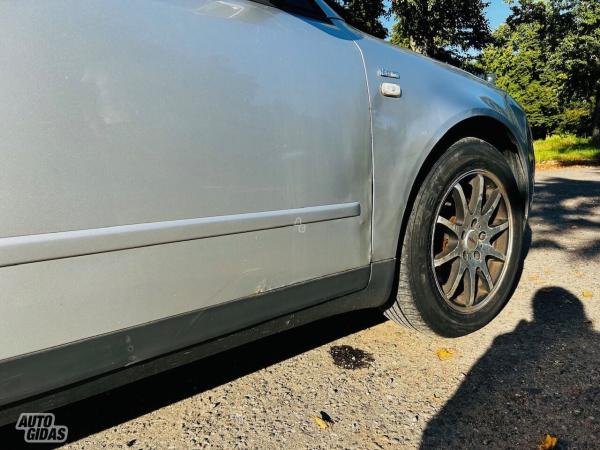 Серый Ауди А4 2002 в Каунас, объемом двигателя 2.50 л и пробегом 416 тыс. км за 1150 €, фото 10 на AUTOMOTO.COM.LV