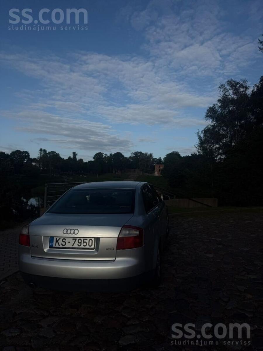 Grey Audi A4 2002 in Liepaja, with an engine capacity of 2.00 L and mileage of 282 thousand km for 1550 €, photo 4 on AUTOMOTO.COM.LV