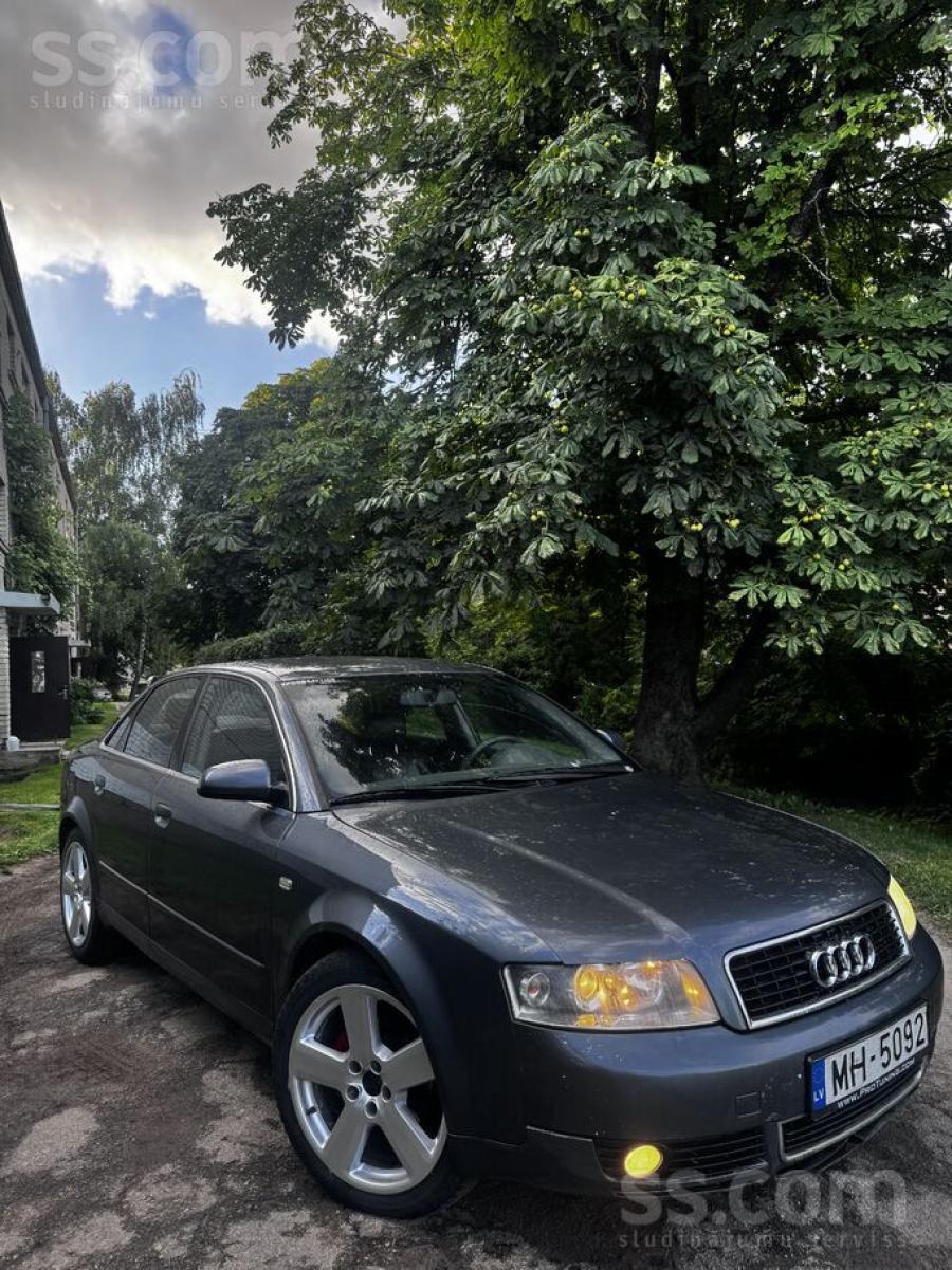 Pelēks Audi A4 2002 Bauska, ar dzinēja tilpumu 1.90 L un nobraukumu 451 tūkst. km par 2500 €, foto 1 vietnē AUTOMOTO.COM.LV