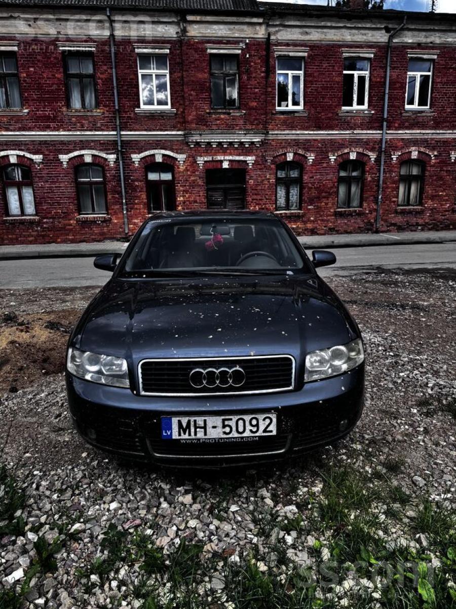 Pelēks Audi A4 2002 Bauska, ar dzinēja tilpumu 1.90 L un nobraukumu 451 tūkst. km par 2500 €, foto 4 vietnē AUTOMOTO.COM.LV