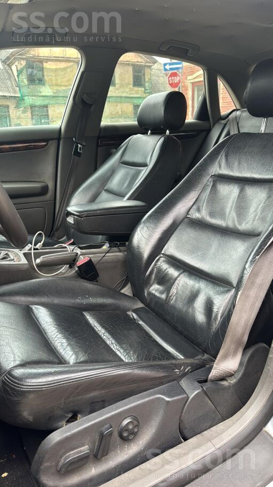 Pelēks Audi A4 2002 Bauska, ar dzinēja tilpumu 1.90 L un nobraukumu 451 tūkst. km par 2500 €, foto 6 vietnē AUTOMOTO.COM.LV